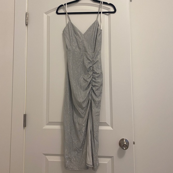 Windsor | Dresses | Silver Sparkly Nye Windsor Dress | Poshmark